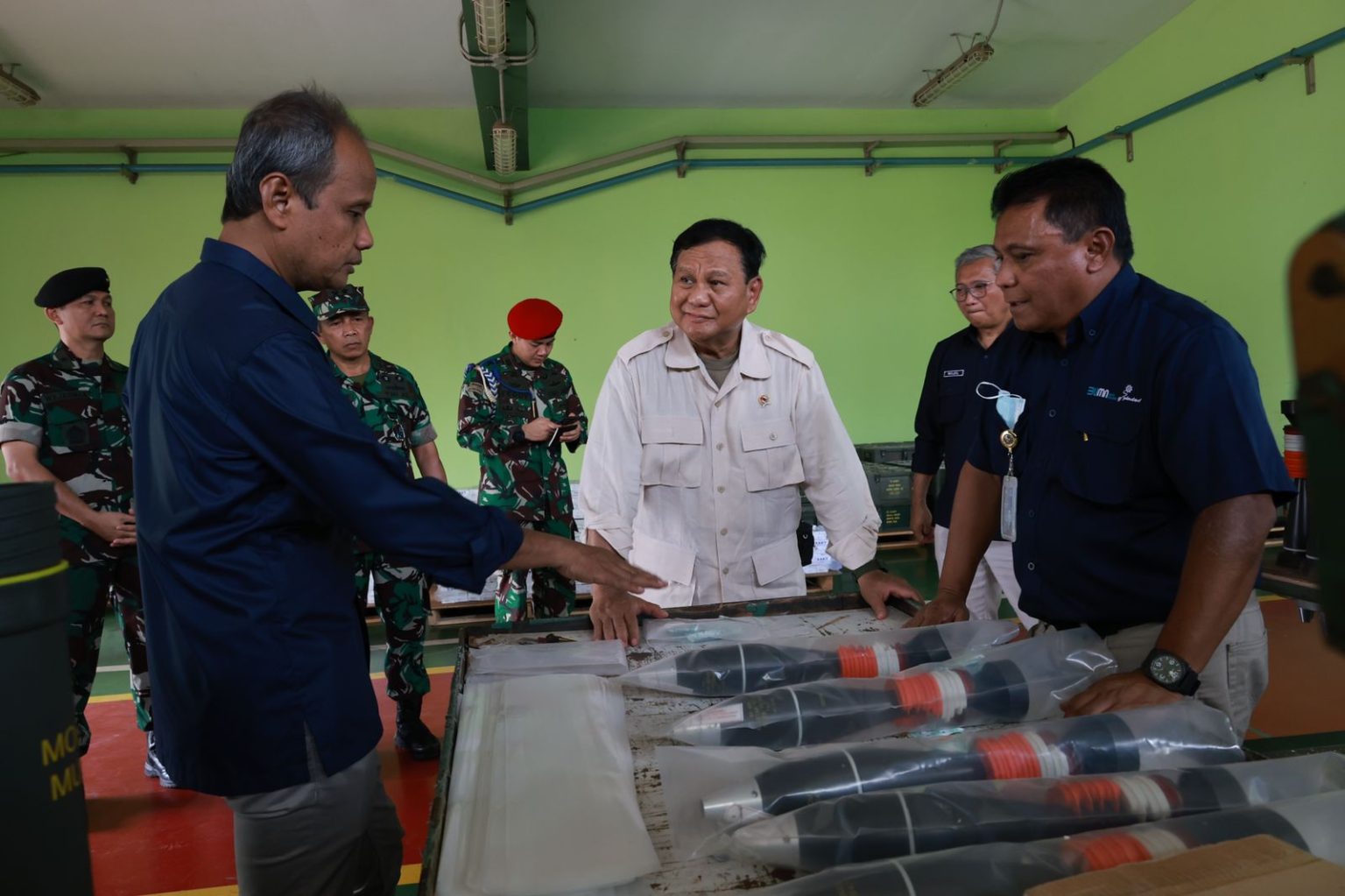 Kementerian Pertahanan Republik Indonesia Kementerian Pertahanan Republik Indonesia